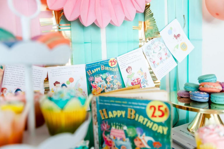 Lola’s Library Theme Birthday Party – Tiffany Olsen Photography