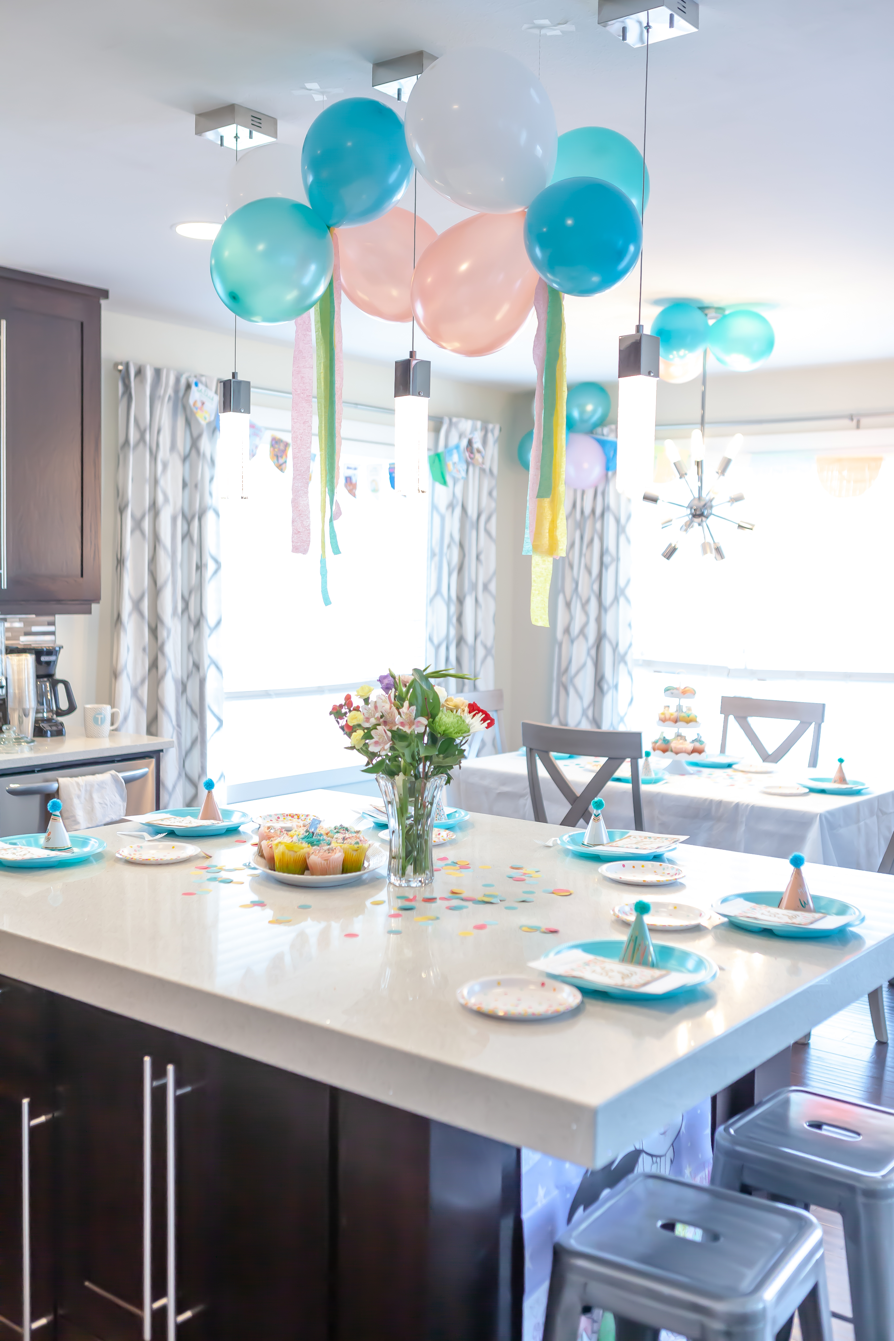 Lola’s Library Theme Birthday Party – Tiffany Olsen Photography